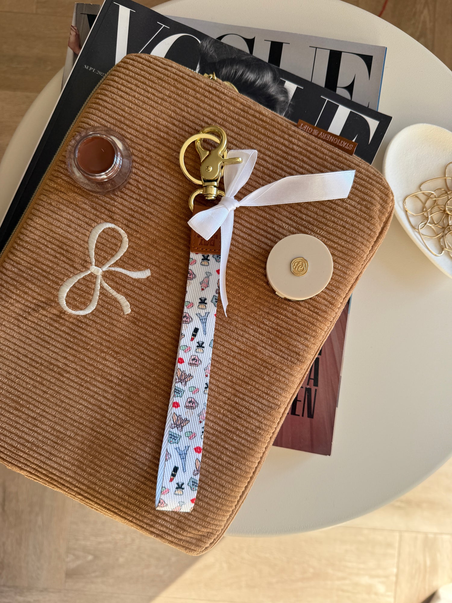Emily in Paris | Keycord – Stationery & Gift
